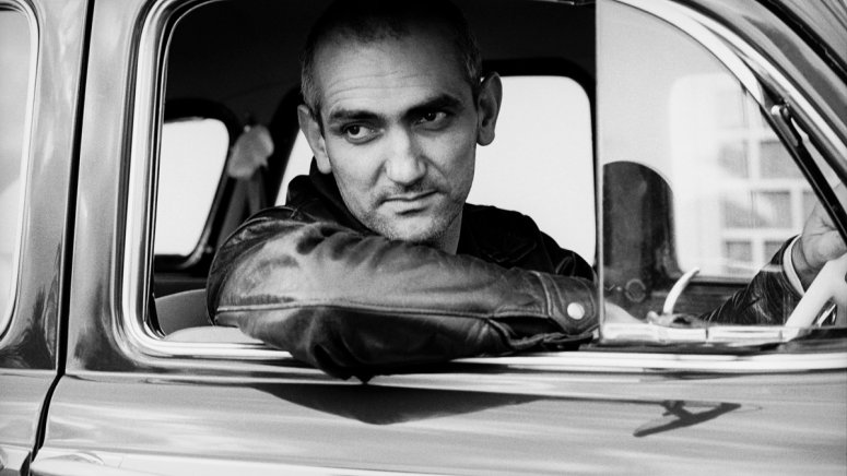 Paul Kelly AO, National Portrait Gallery