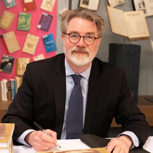 Elliot Brown, National Portrait Gallery